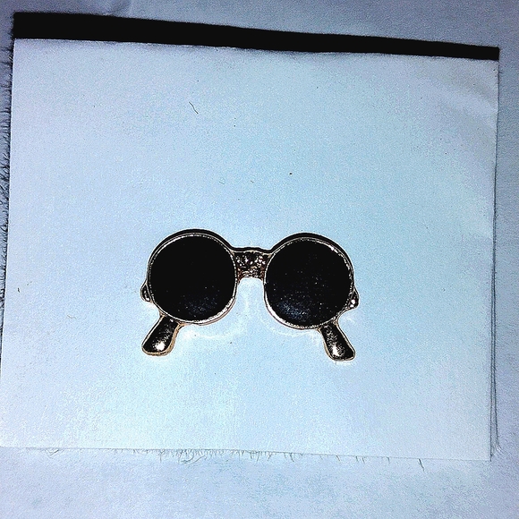 Jewelry | Sunglass Themed Pin | Poshmark